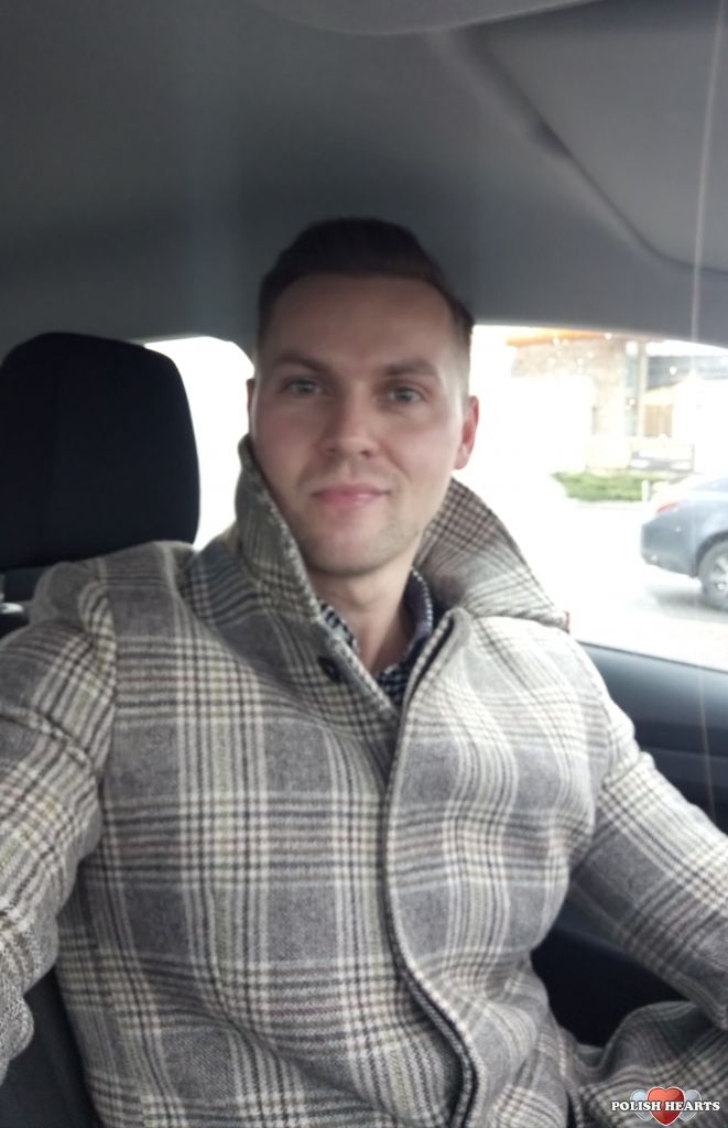 Handsome Polish man: user: zaCCHar, 40 years old