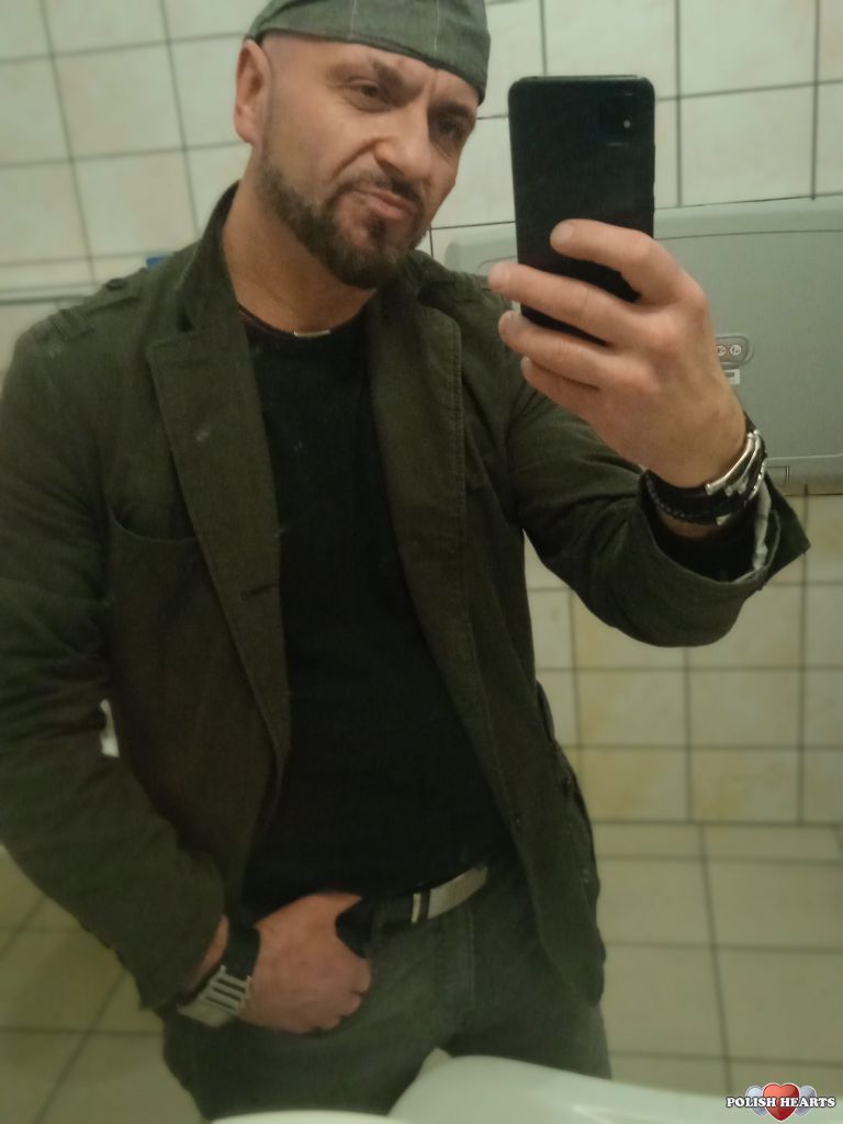 Handsome Polish man: user: Zaramann, 46 years old